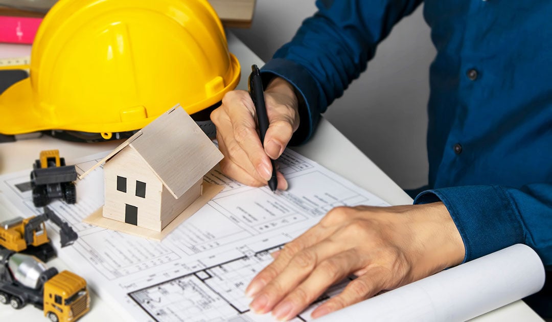 Identificación y evaluación de riesgos en proyectos de construcción